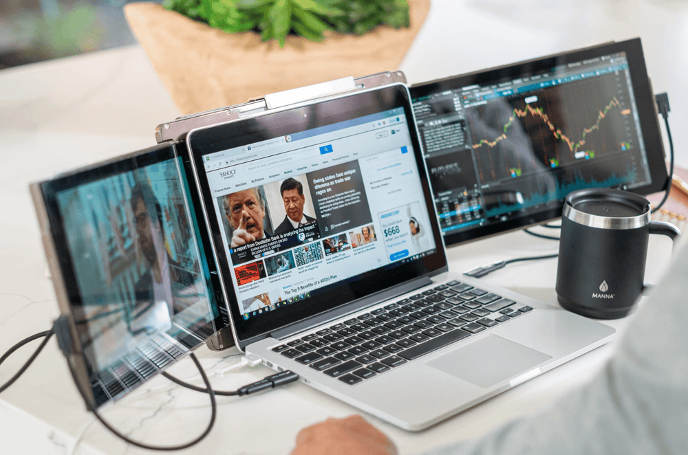 How To Connect 2 Monitors To A Laptop | Mobile Pixels