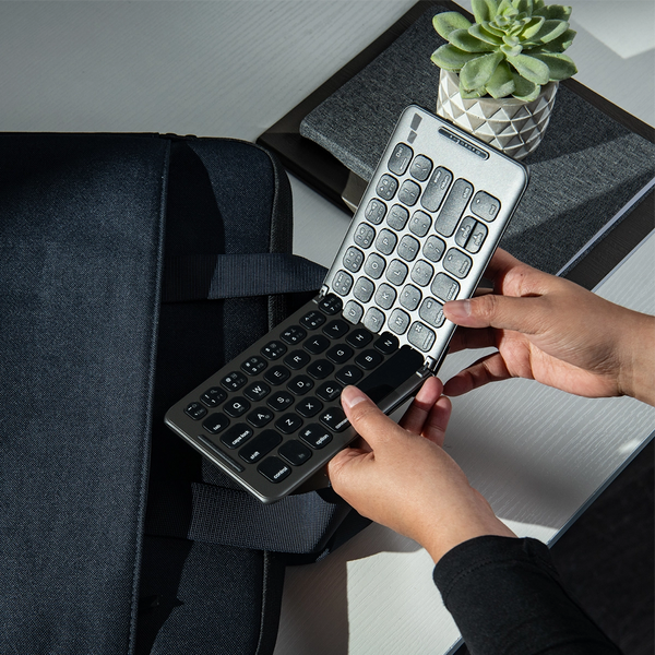 Portable Keyboard | Wireless Foldable Keyboard | Mobile Pixels