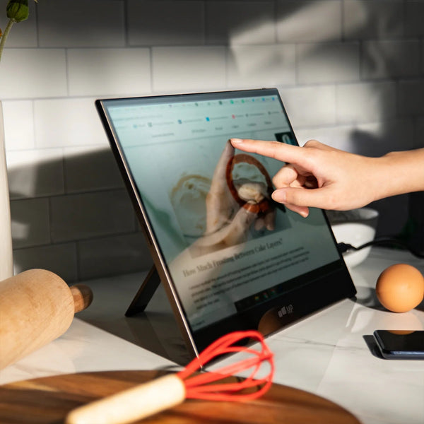 Glance Pro 15 Inch Portable Touch Screen Monitor | Mobile Pixels